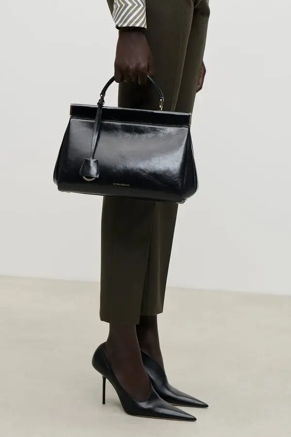 Victoria Beckham Sloane Frame Bag 28 Distressed Leather - Black