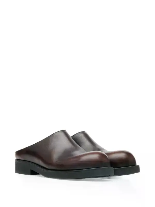 MAISON MARGIELA Round-toe Leather Mules