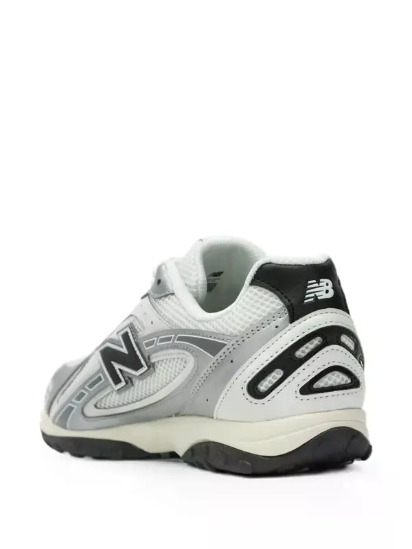NEW BALANCE 204l Shoes - White