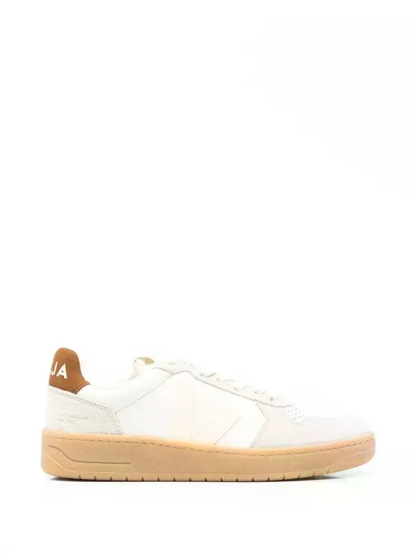 VEJA V-82 Sneakers - White