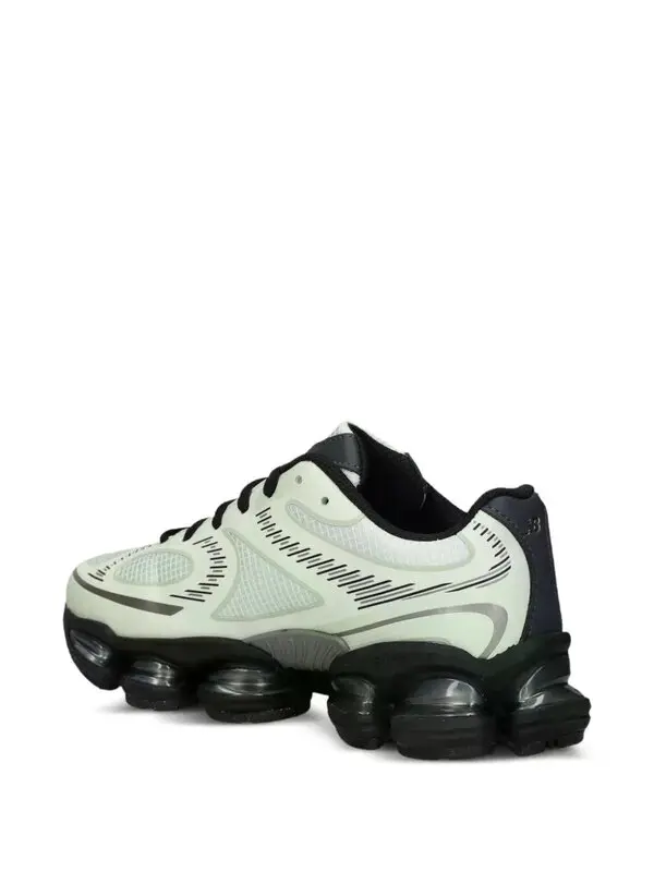 NEW BALANCE Abzorb 2000 Panelled Sneakers