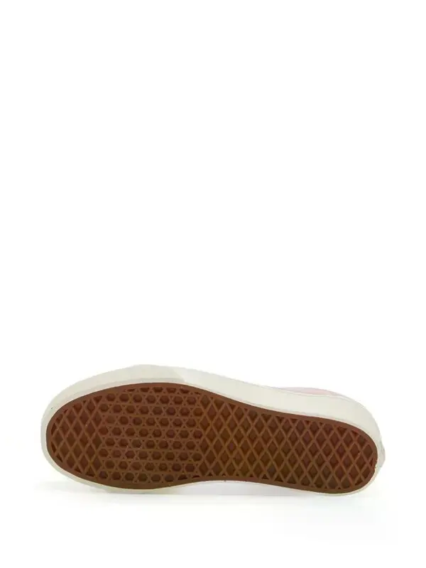 VANS Old Skool Platform Sneakers