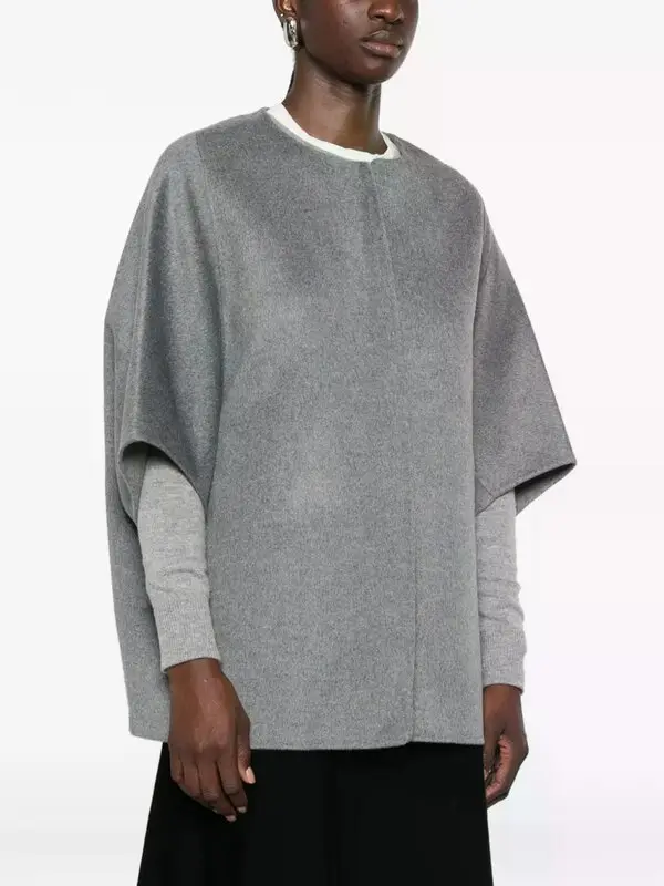 KUJTEN Short Sleeve Cape With Round Neck