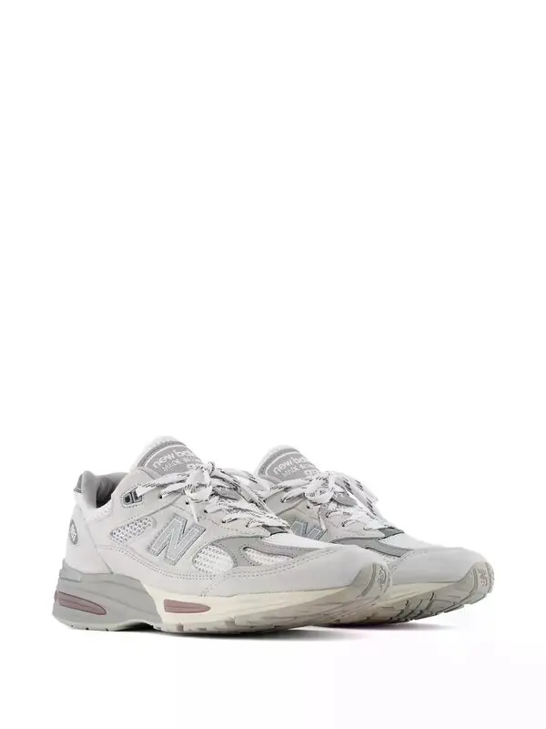 NEW BALANCE 991v2 Sneakers - Grey