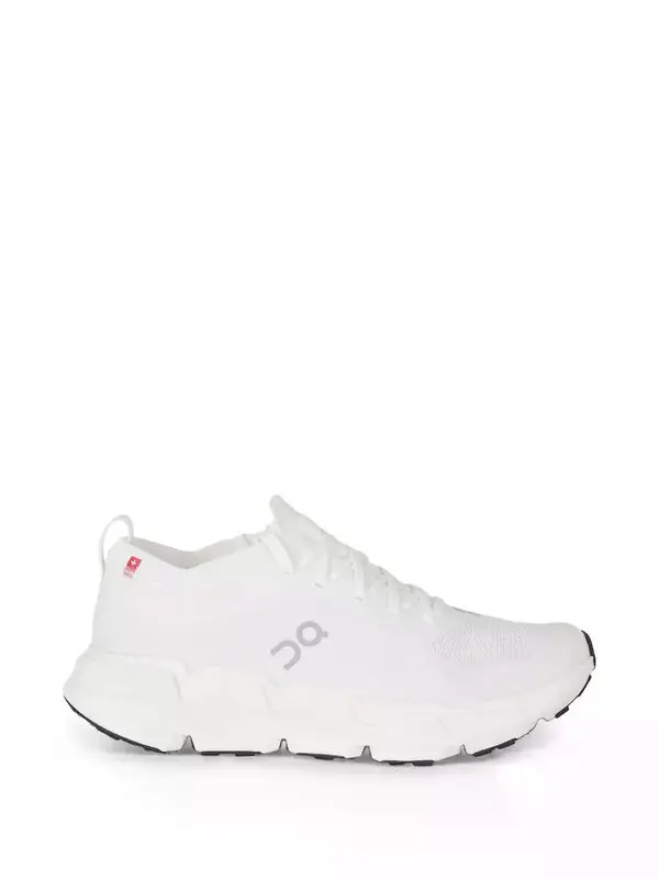 On Cloudnova Form 2sneakers - White