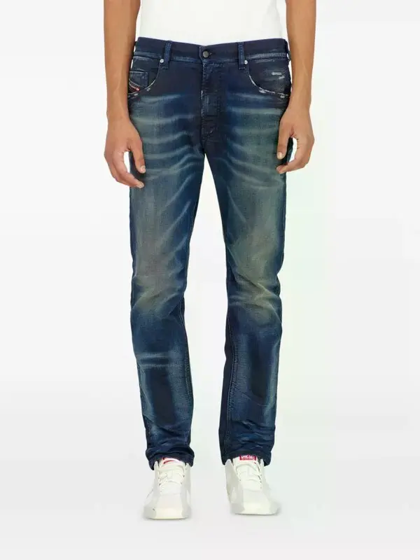 DIESEL® Regular Waist 2032 D-krooley-bw Joggjeans