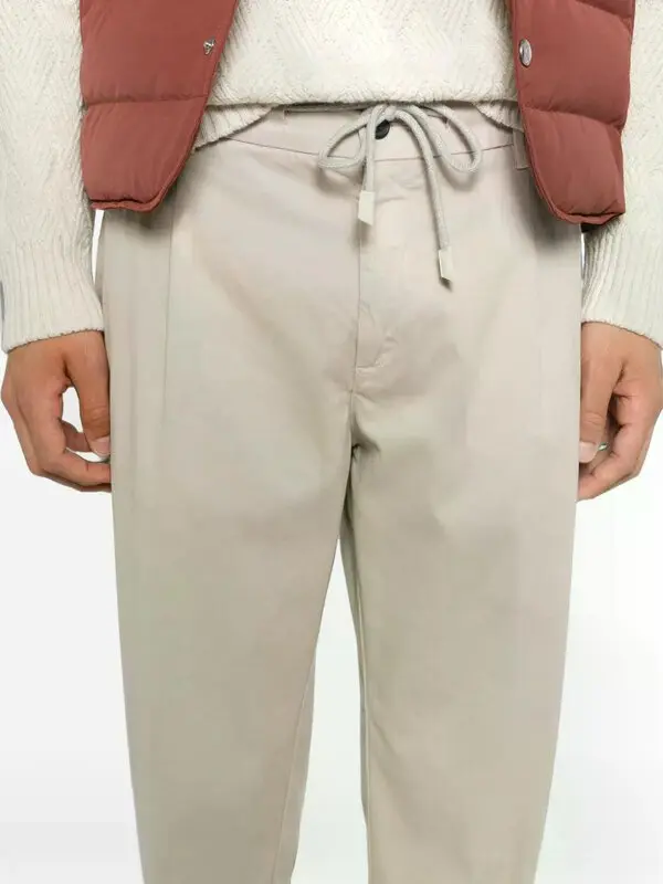 Eleventy Pleated Drawstring Waist Trousers - Neutrals