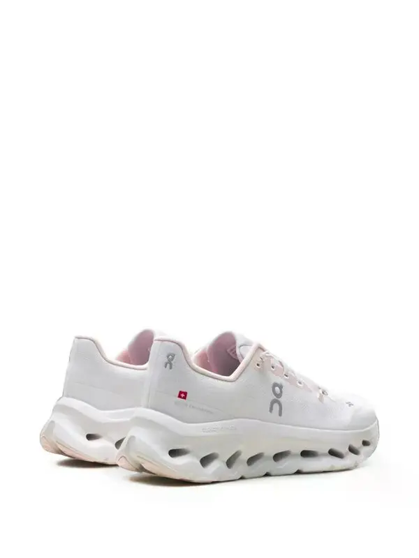 On Cloudtilt Sneakers
