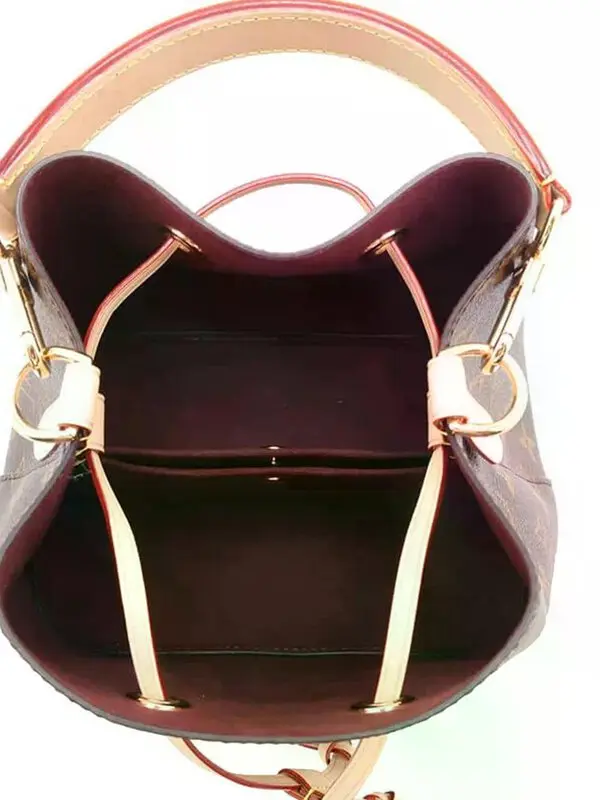 LOUIS VUITTON 2019-2026 Monogram Neonoe Bb Bucket Bag