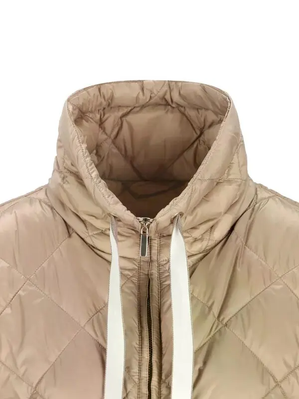 Max Mara Diamond-patterned Quilted Gilet