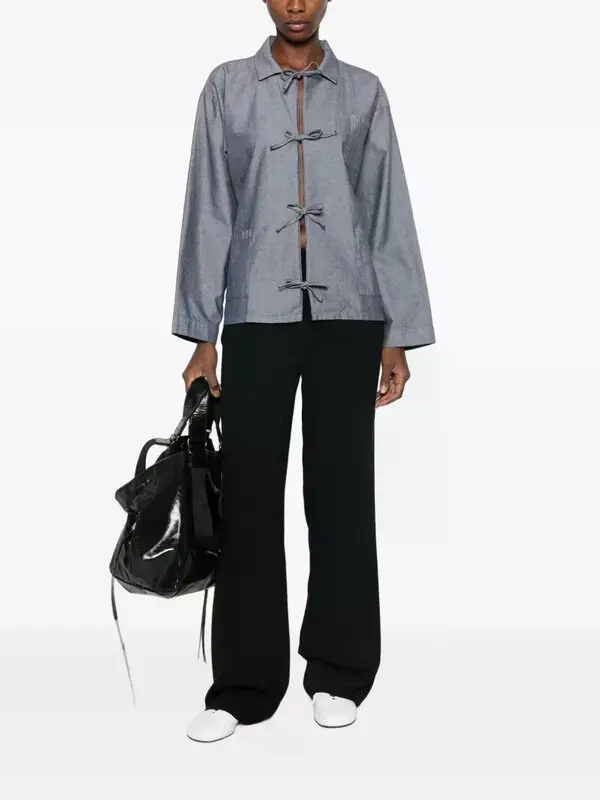 BASERANGE Liber Bow-fastening Shirt - Blue