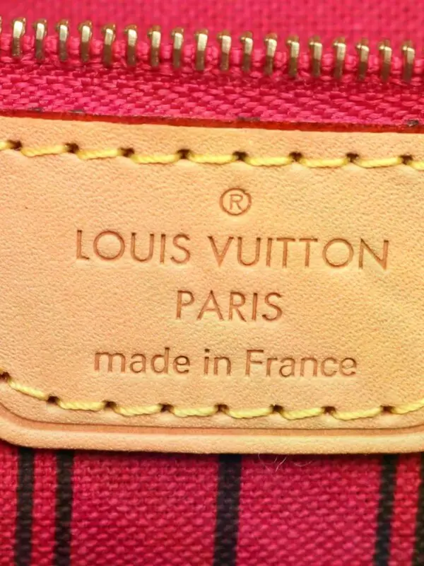 LOUIS VUITTON 2021-2026 Monogram Neverfull Mm Tote Bag