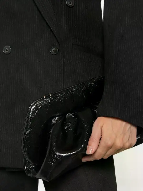 THEMOIRE Crinkled-effect Ruched Clutch Bag - Black