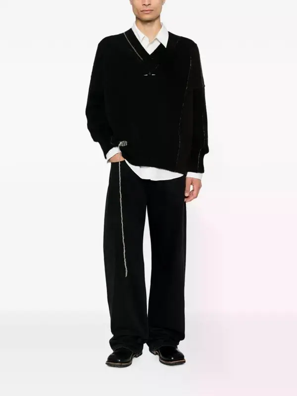 Isabel Benenato Distressed V-neck Sweater - Black
