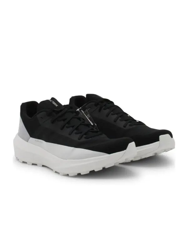 Arc'teryx Norvan Lace-up Sneakers