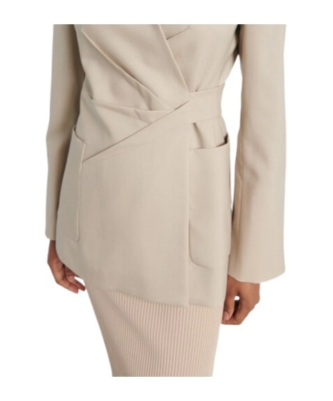 Max Mara Stand-up Collar And Waist-tightening Suit