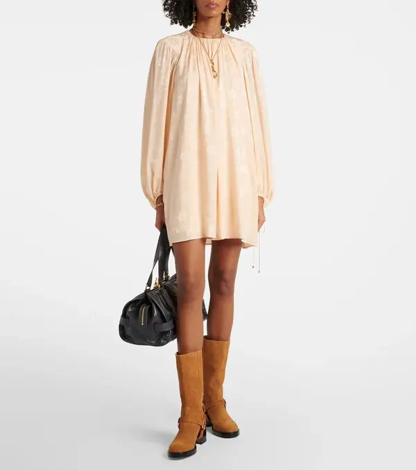 Chloé Round-toe Ankle Boots