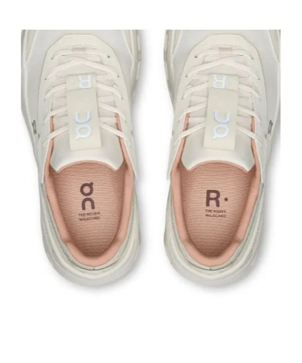 On The Roger Wildcard Sneakers