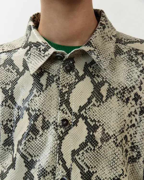 ALYSI Cropped Snakeprint Shirt