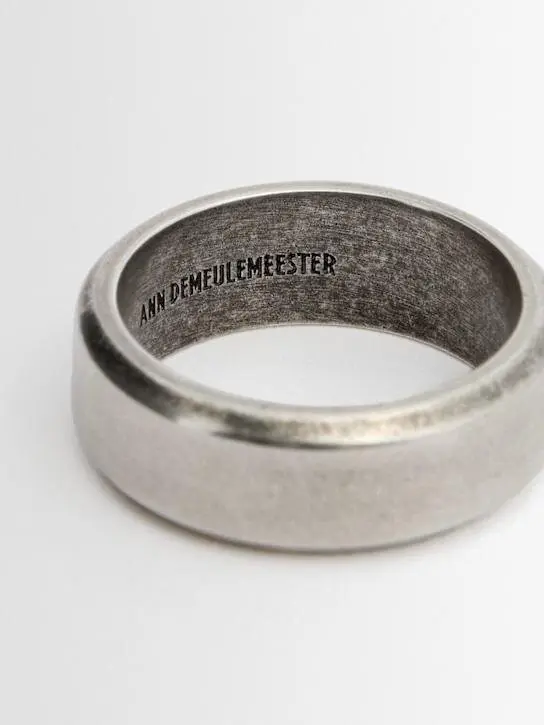 ANN DEMEULEMEESTER Minimalist Versatile Jewellery