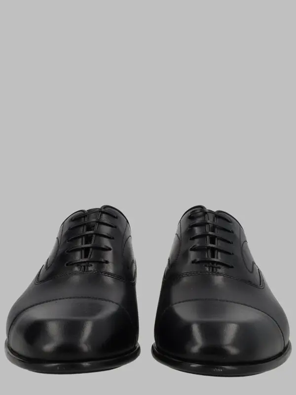 FERRAGAMO Leather Loafers - Black