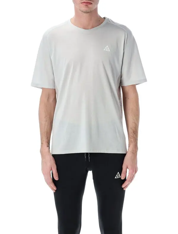 Nike Hike" Short Sleeve Performance Shirt - Grey Fog