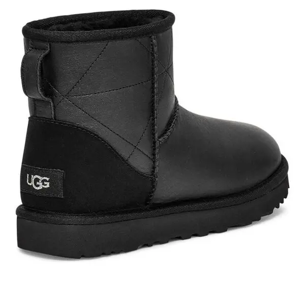 UGG Classic Mini Pearlized Boot
