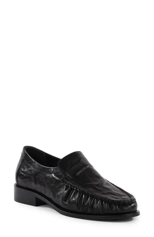 Seychelles Hideaway Leather Loafer - Black