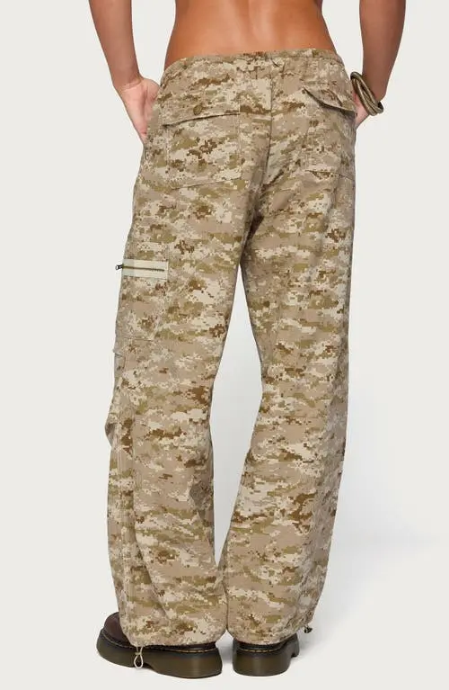 EDIKTED Demey Camo Baggy Pants