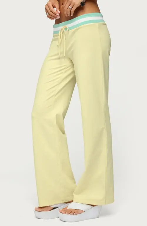 EDIKTED Clioh Contrast Waist Straight Leg Sweatpants