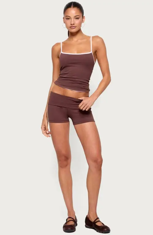 EDIKTED Ambar Contrast Stripe Foldover Shorts