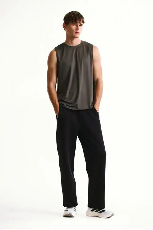 H&M Loose-fit Sports Joggers With Drymove - Black