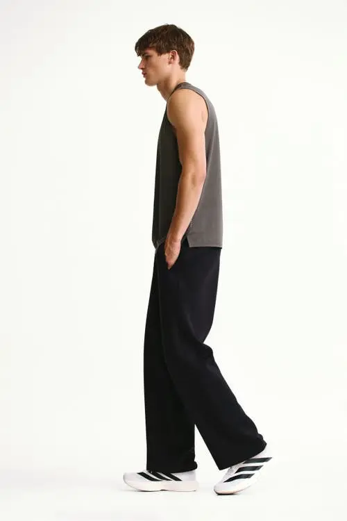 H&M Loose-fit Sports Joggers With Drymove - Black