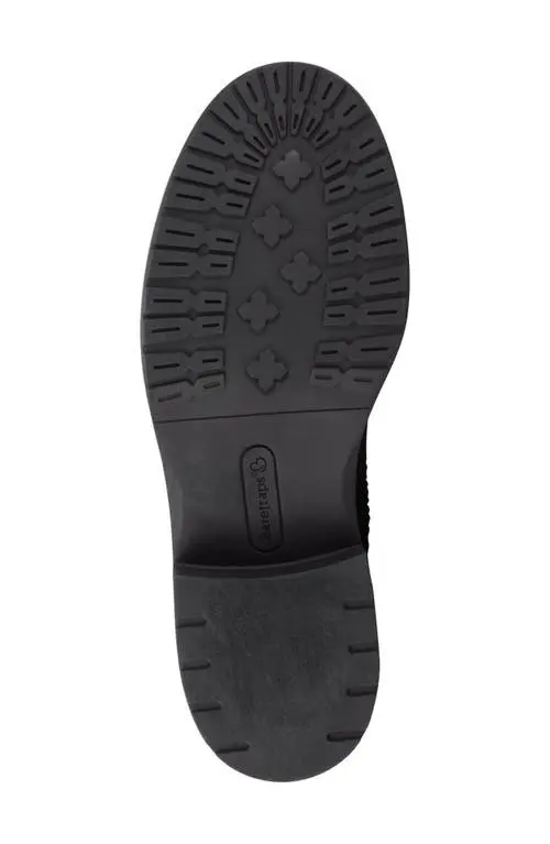 BARETRAPS Tinsley Lace-up Boot