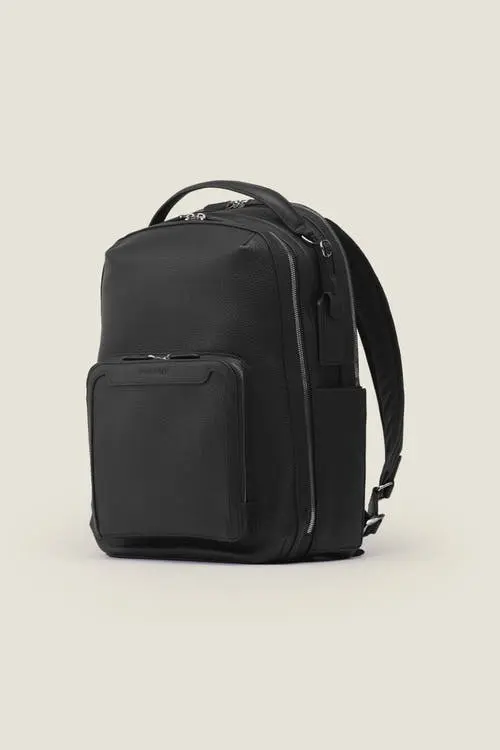 WOOL & OAK Expandable Leather Travel Backpack - Jet Black