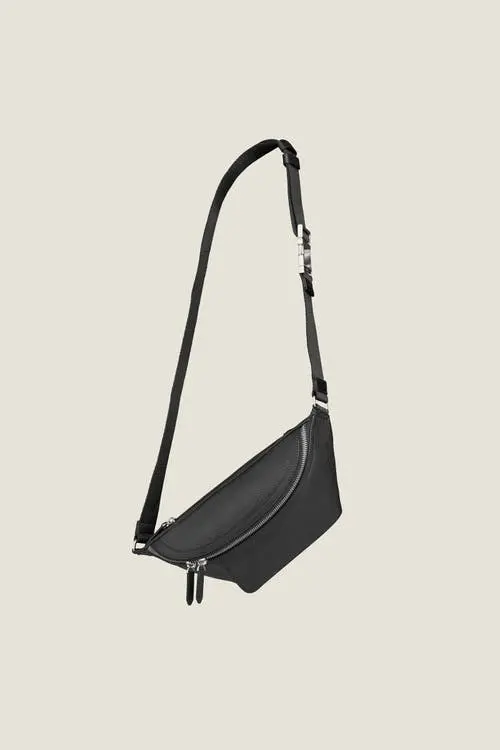 WOOL & OAK Alto Structured Leather Sling Bag