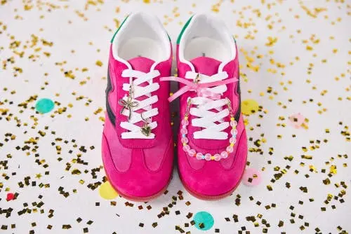 PACKED PARTY Better With A Bow" Shoe Charm Set
