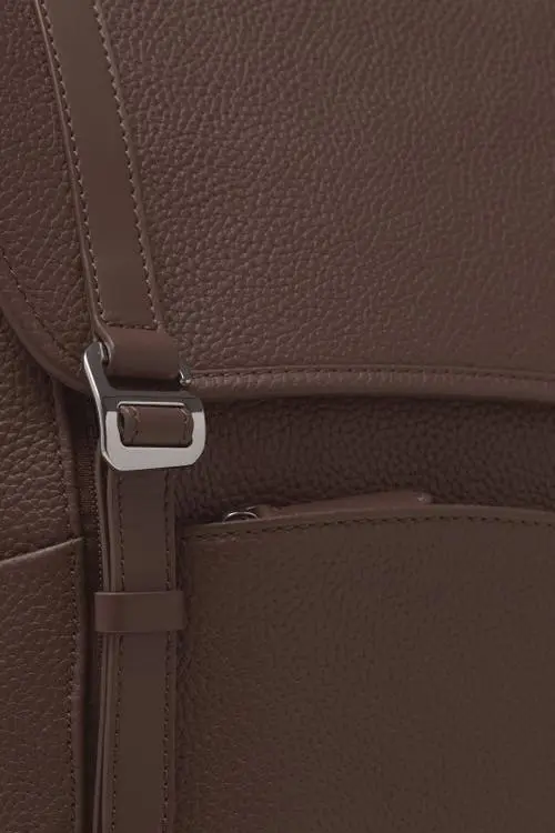 WOOL & OAK Wings Lightweight Minimalist Leather Travel Backpack - Chocolate