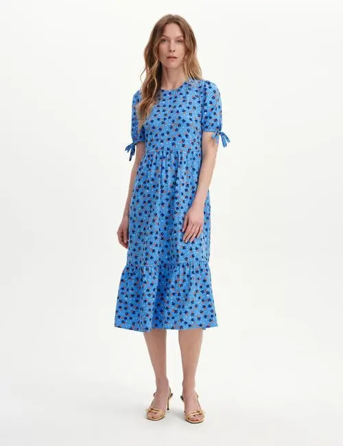 FINERY LONDON Petite Jessa Tiered Short Sleeve Midi Dress - Blue Ditsy
