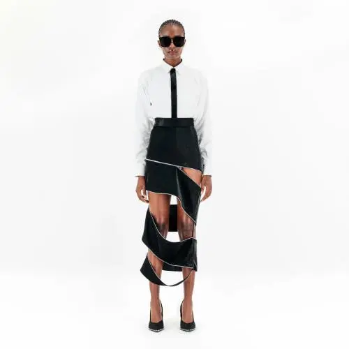 UCHÈ Spiral Zipper Skirt
