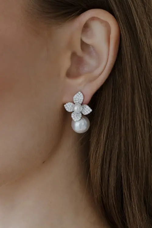 UNTAMED PETALS Magnolia Pearl And Crystal Earrings