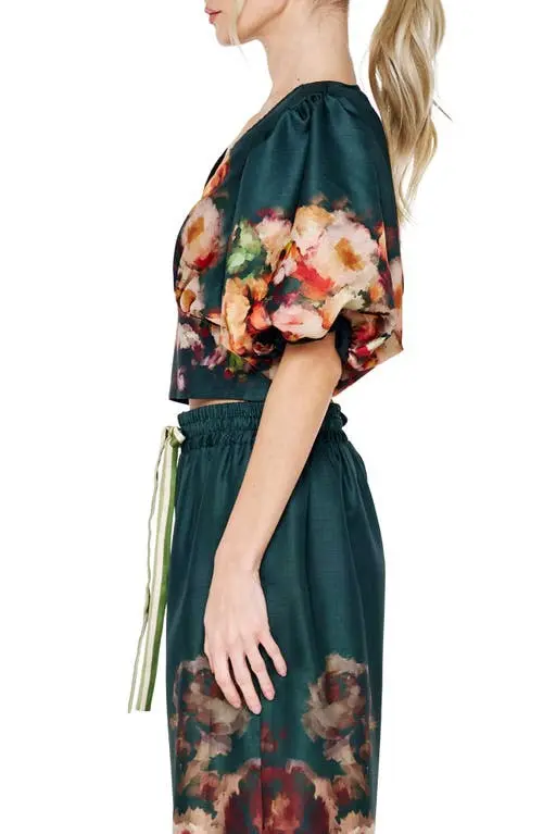 CIEBON Emel Floral Puff Sleeve V-neck Cropped Top