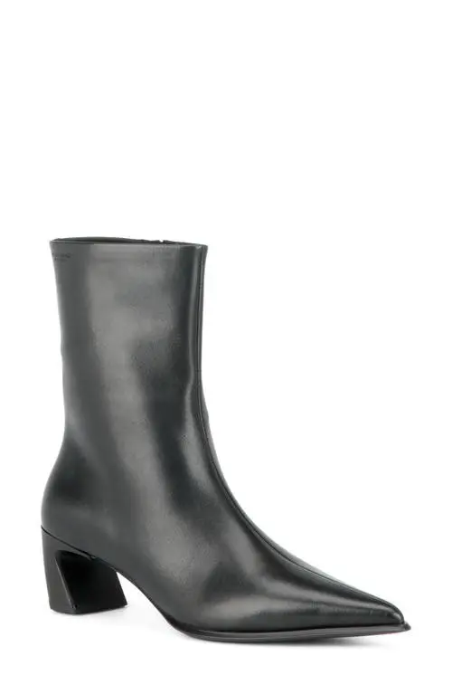 VAGABOND SHOEMAKERS Ilona Leather Bootie - Black