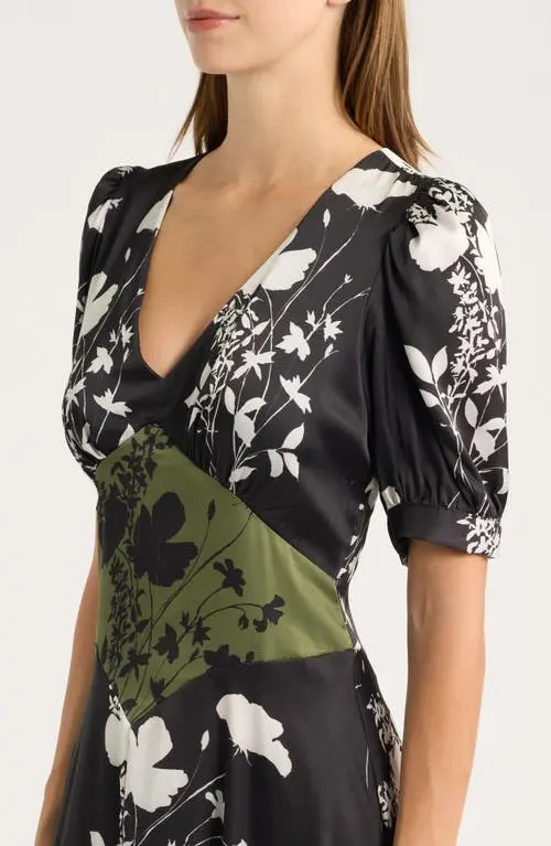 Julia Jordan Mixed Print Floral Dress