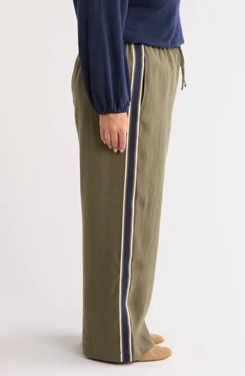 Caslon Pull On Twill Pants