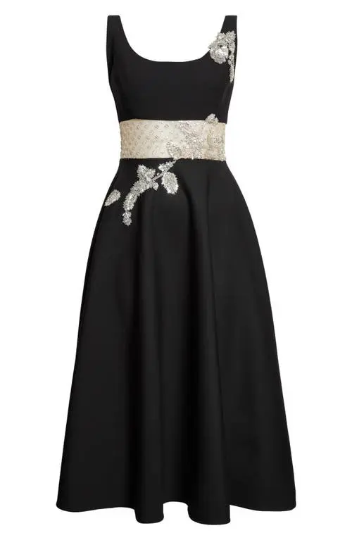 Oscar De La Renta Crystal Embellished Cocktail Dress