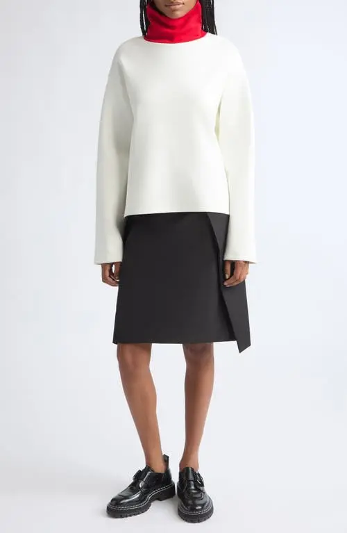 LII Contrast Jersey Turtleneck Top - White/red