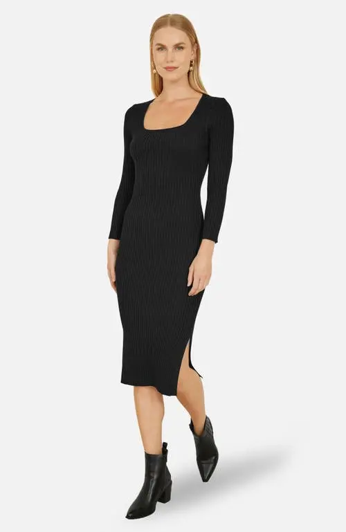 YUMI Fitted Side-slit High-neck Midi Dress