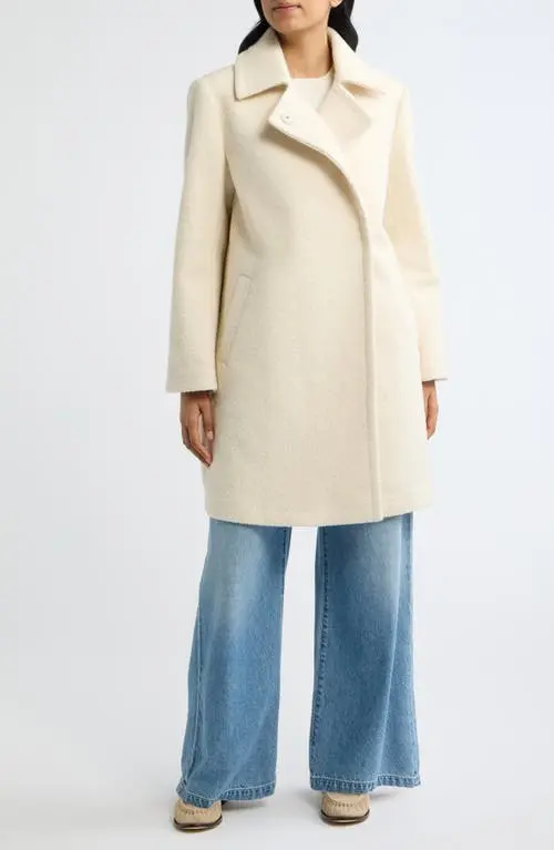 Bernardo Boucle Coat - Cream