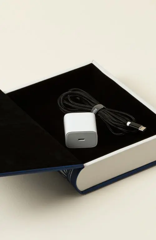 UNCOMMON GOODS Hidden Power Wireless Charger